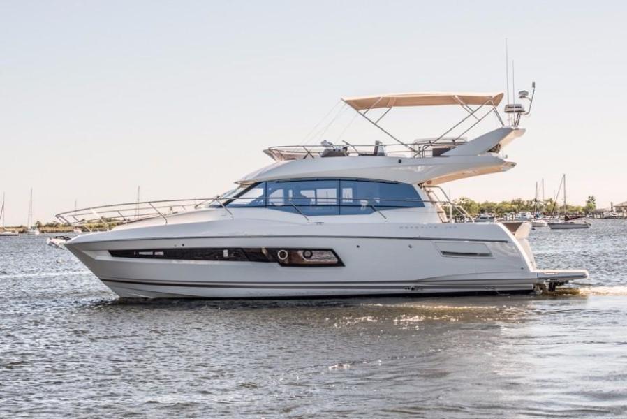 2020 Prestige 46 Flybridge Yacht For Sale | SI Yachts