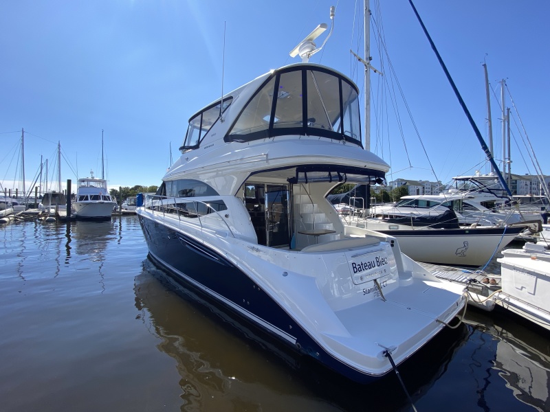 2011 Meridian 44 Sedan Yacht For Sale | Bateau Bleu | SI Yachts
