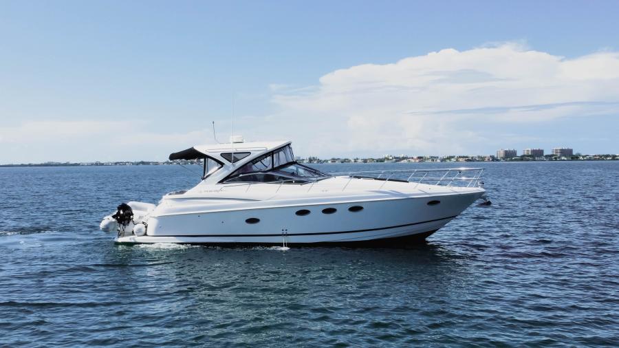 Floating For Ari 40ft 2008 Regal Yacht For Sale YBAA Member Yacht Search