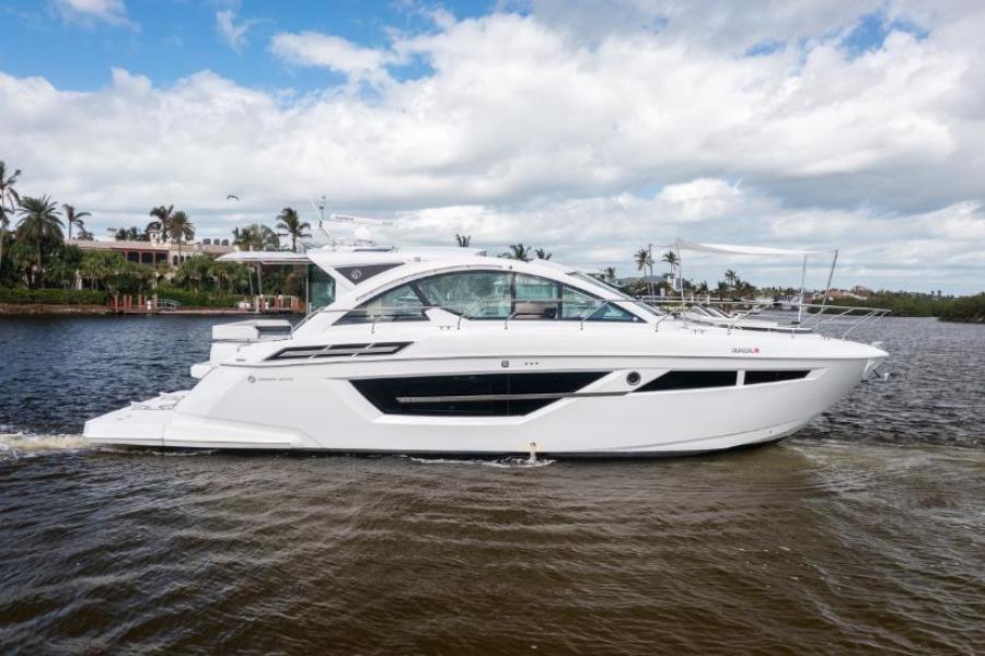 2018 Cruisers Yachts 50 Cantius Relentless D Naples FL Galati