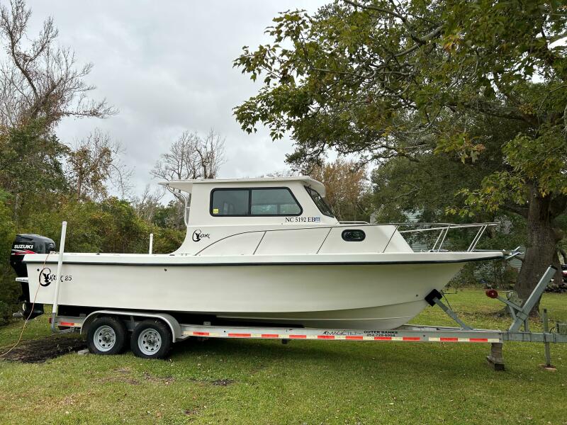 2015 C-Hawk 25' Standard Cabin, The Expat, For Sale in Beaufort, North ...