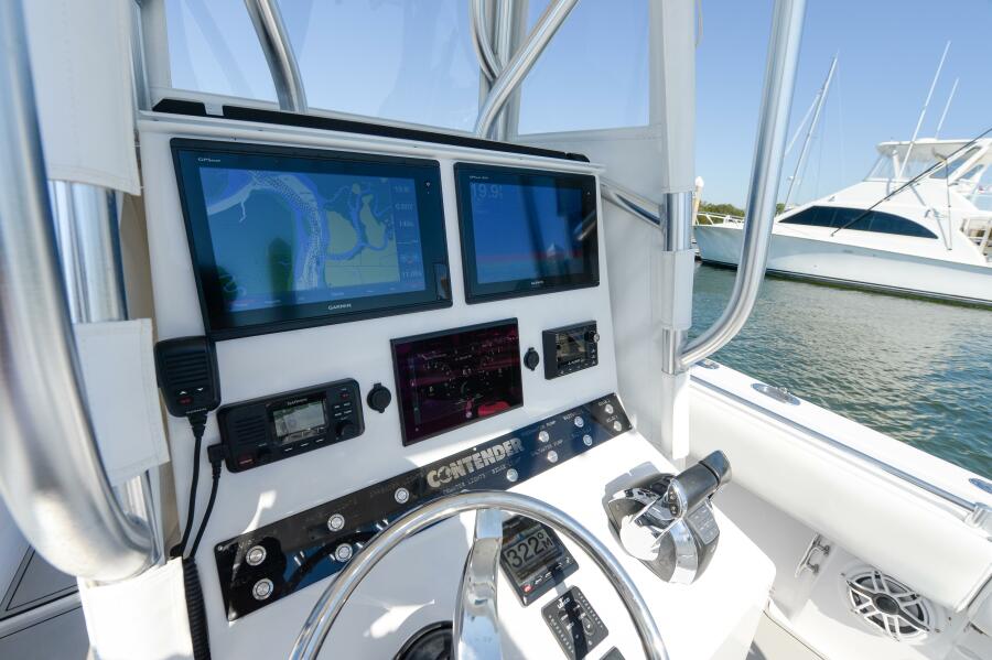 31ft 2001 Contender Yacht For Sale Navis Yacht Group