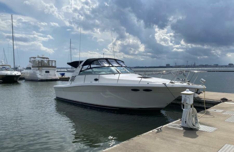 UNWRITTEN 33ft 1997 Sea Ray Yacht For Sale Ashley Yachts