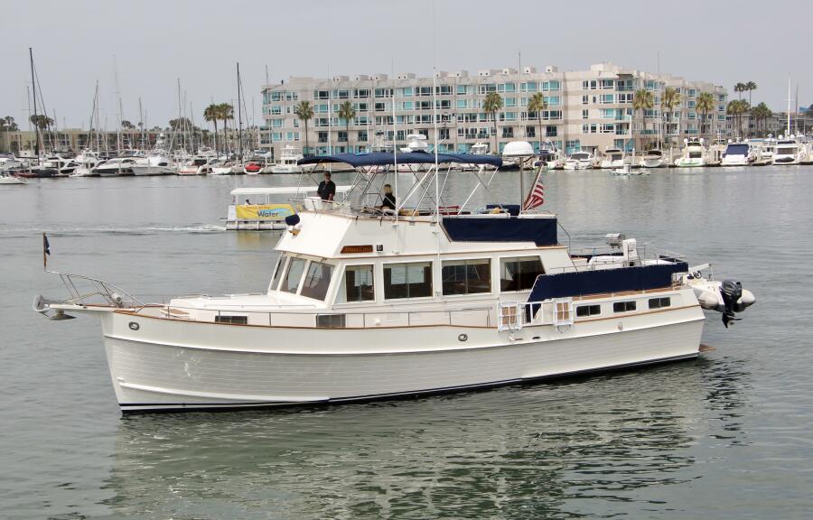 49 ft Grand Banks 1995 49 Motoryacht - GRATITUDE | Yachtr