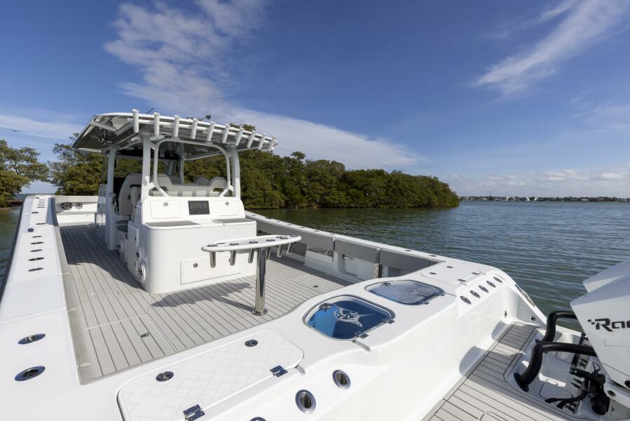 47ft 2022 Freeman Yacht For Sale Silver King Yachts