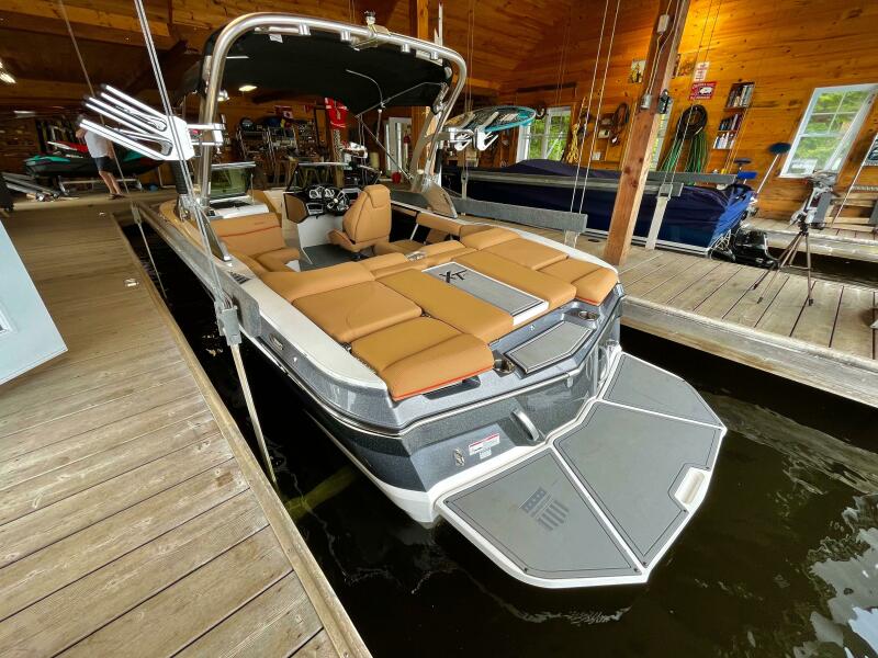 21 ft Mastercraft 2019 XT21 - | Yachtr