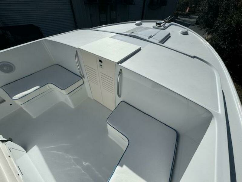 25 ft Bertram 1964 25 - | Yachtr