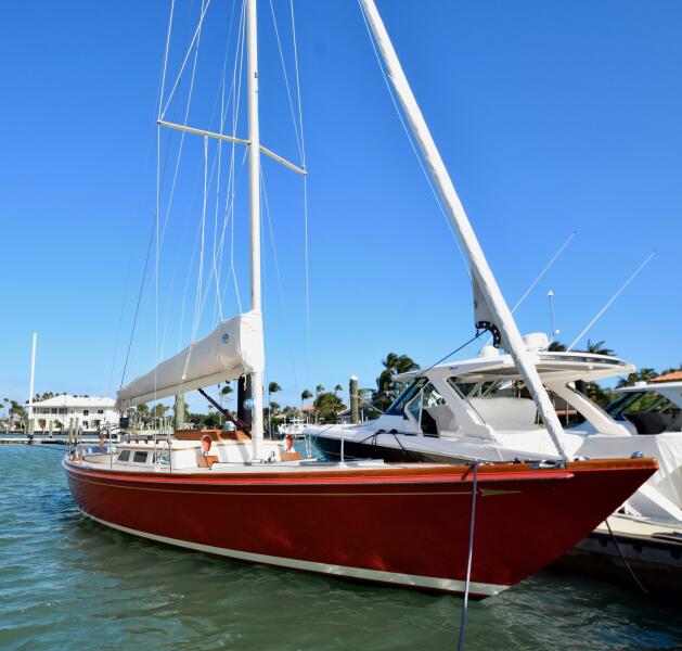 36 ft Morris 2009 M36 - Spirit | Yachtr