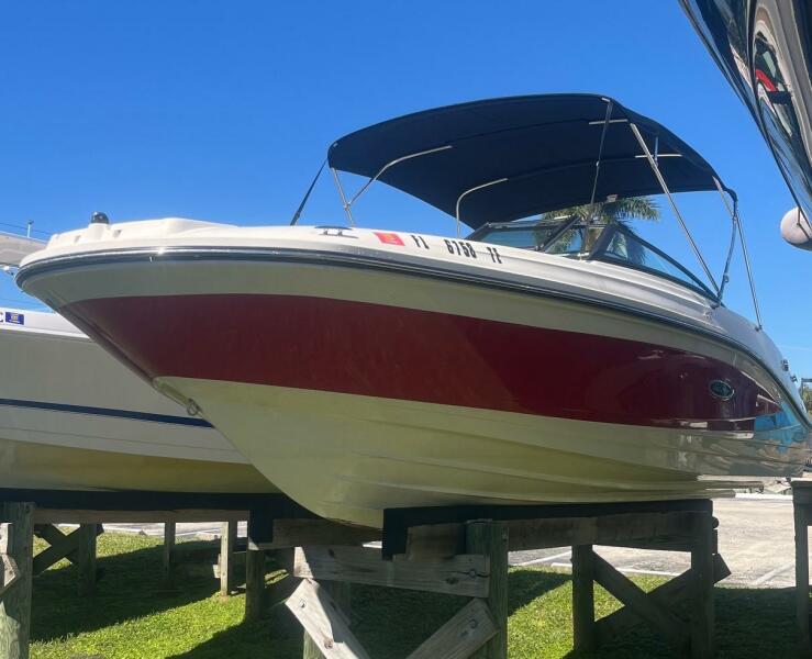 23 ft Sea Ray 2022 | Yachtr