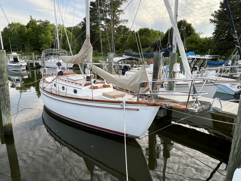 Mehitabel 28ft 1981 Shannon Yacht For Sale Integrity Yacht Sales