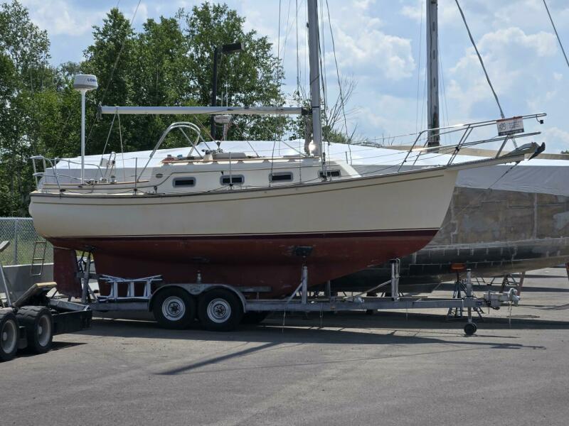 27 ft Island Packet 1988 27 - | Yachtr