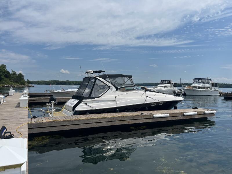 35 ft Regal 2004 3560 Commodore - | Yachtr