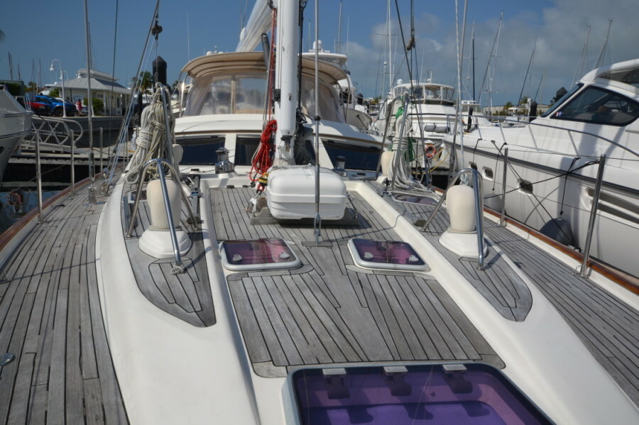 Alhambra 62ft 2001 Oyster Yacht For Sale Little Yacht Sales