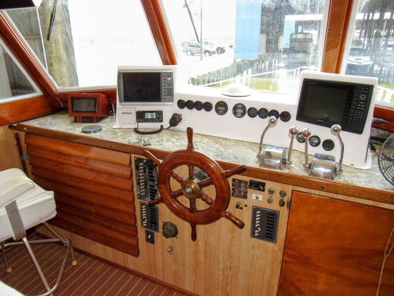 Compadre 53ft 1966 Hatteras Yacht For Sale Little Yacht Sales