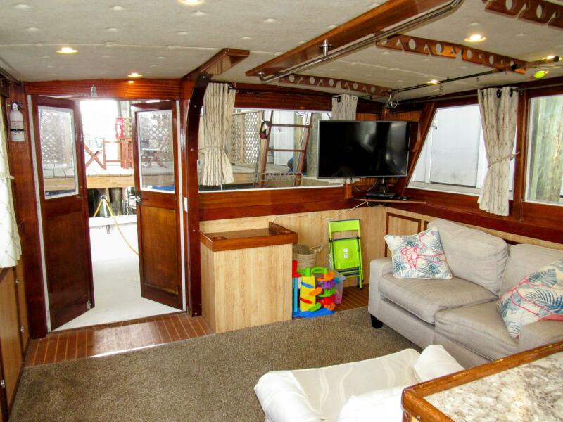 Compadre 53ft 1966 Hatteras Yacht For Sale Little Yacht Sales