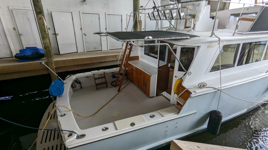 Compadre 53ft 1966 Hatteras Yacht For Sale Little Yacht Sales