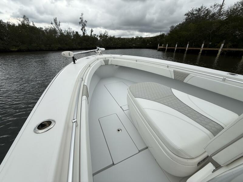 32ft 2020 Contender Yacht For Sale Wave Yacht Sales