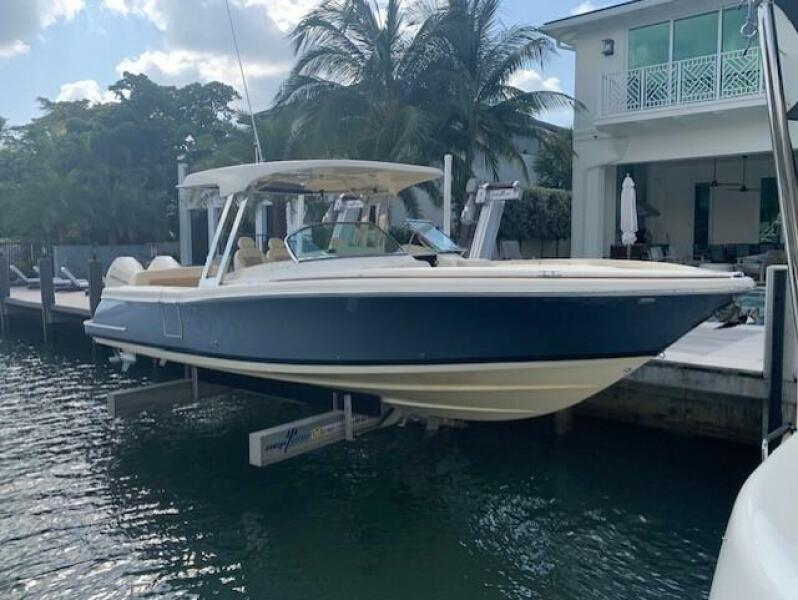 30ft 2021 Chris Craft Yacht For Sale RCR Yachts