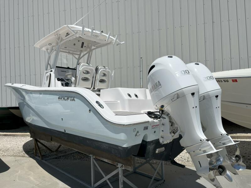 Yacht Details - Redmond Boats & Yachts
