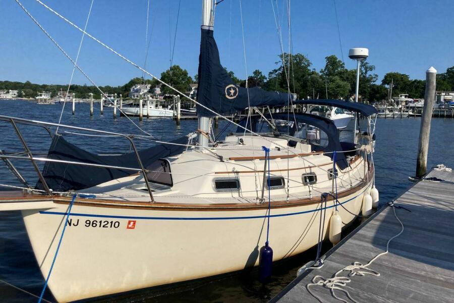 Wind Catcher 27ft 1990 Island Packet Yacht For Sale East Coast Yacht Sales