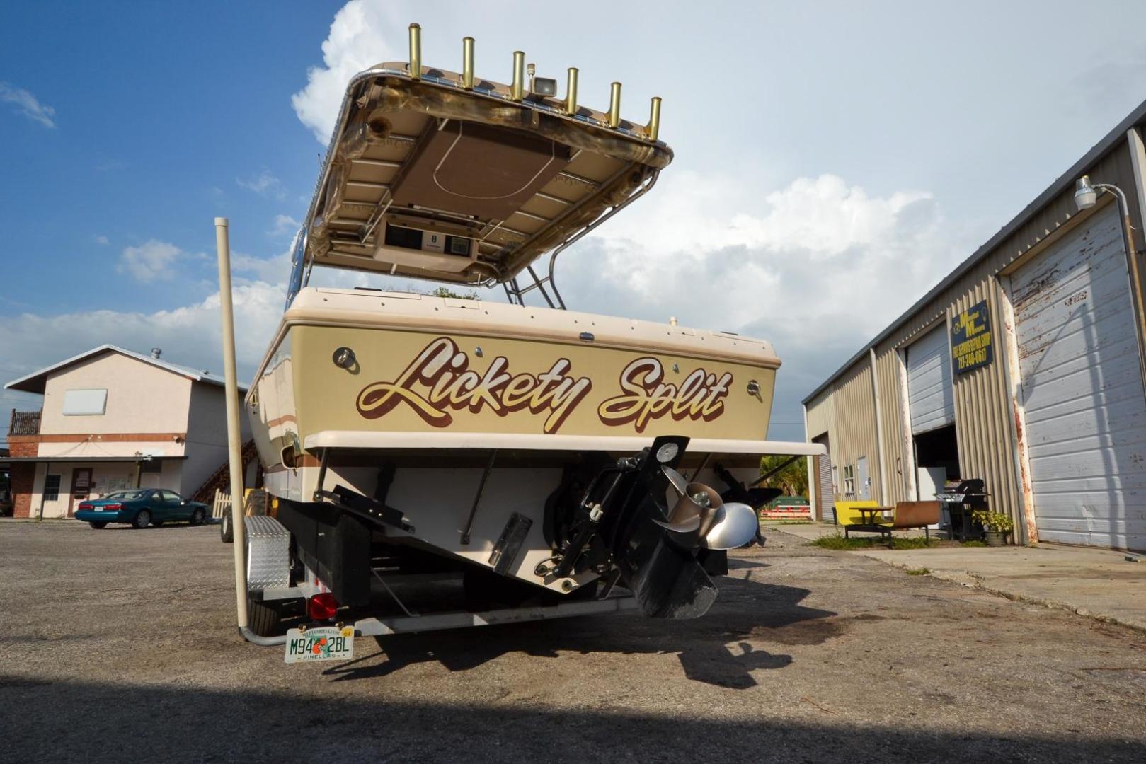 32' 2000 Intrepid 322 Cuddy | Tampa Yacht Sales