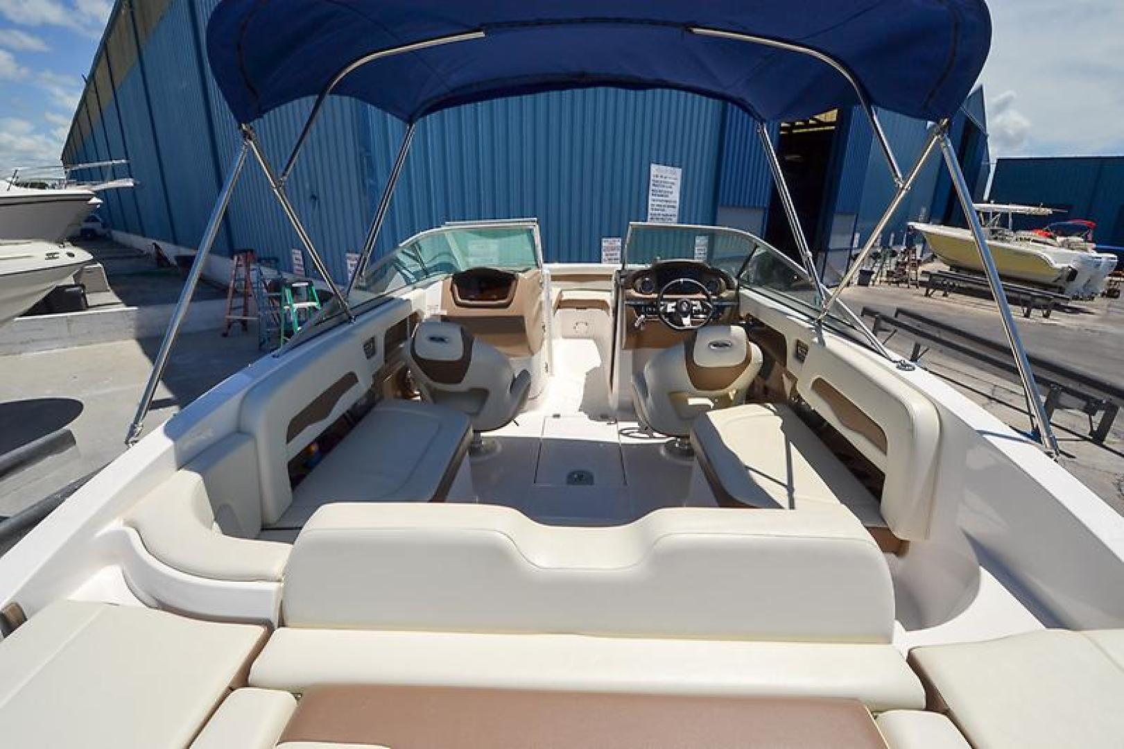 24' 2015 Chaparral 246 SSi | Tampa Yacht Sales