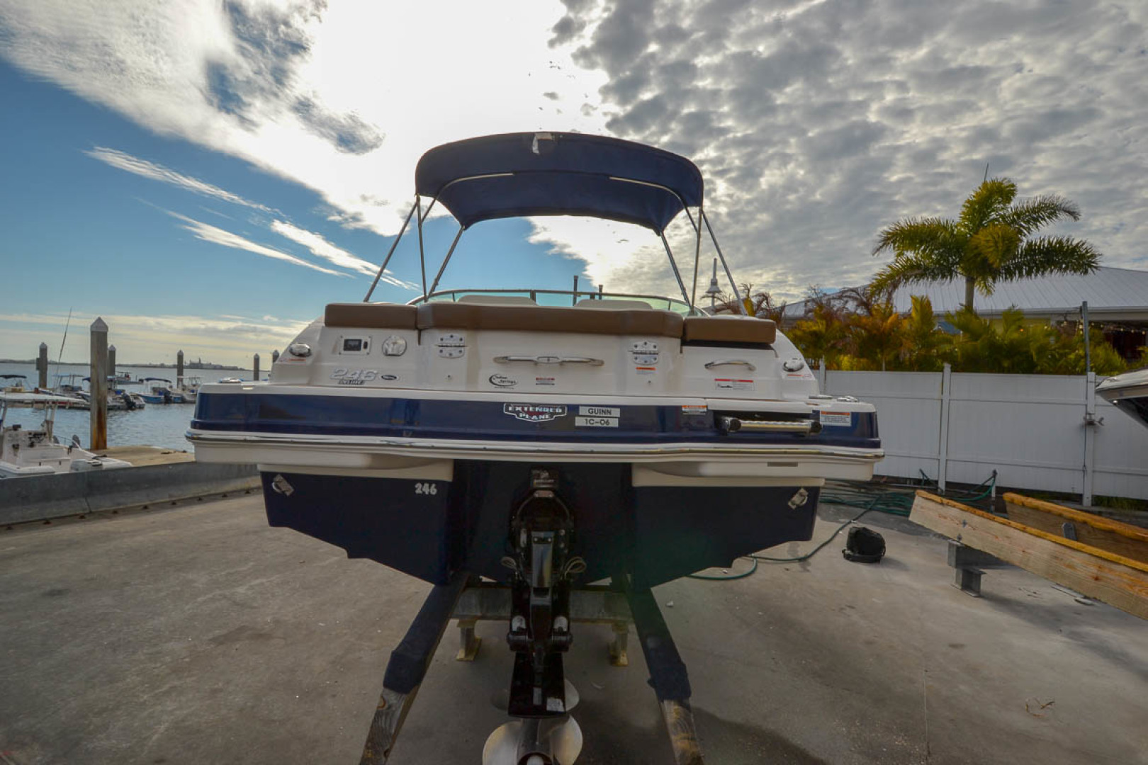 24' 2016 Chaparral 246 SSi | Tampa Yacht Sales