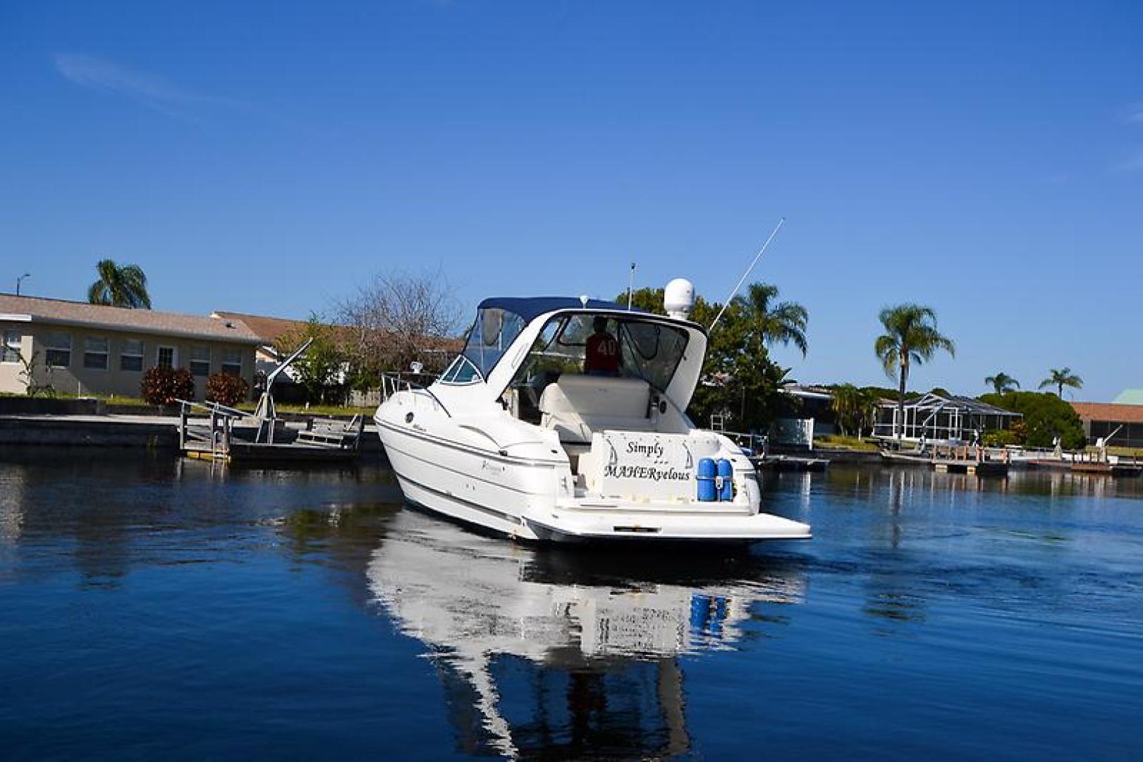 32' 2006 Cruisers Yachts 320 Express | Tampa Yacht Sales