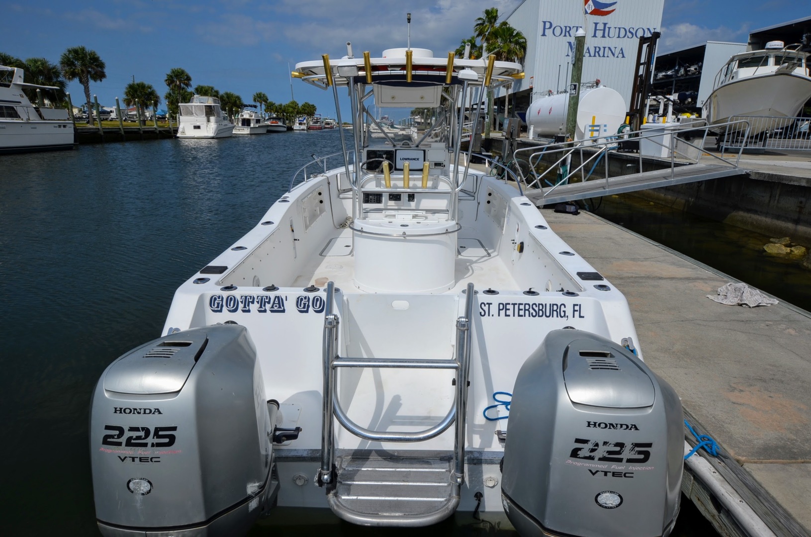 28' 2003 Pro Sports 2860CC | Tampa Yacht Sales