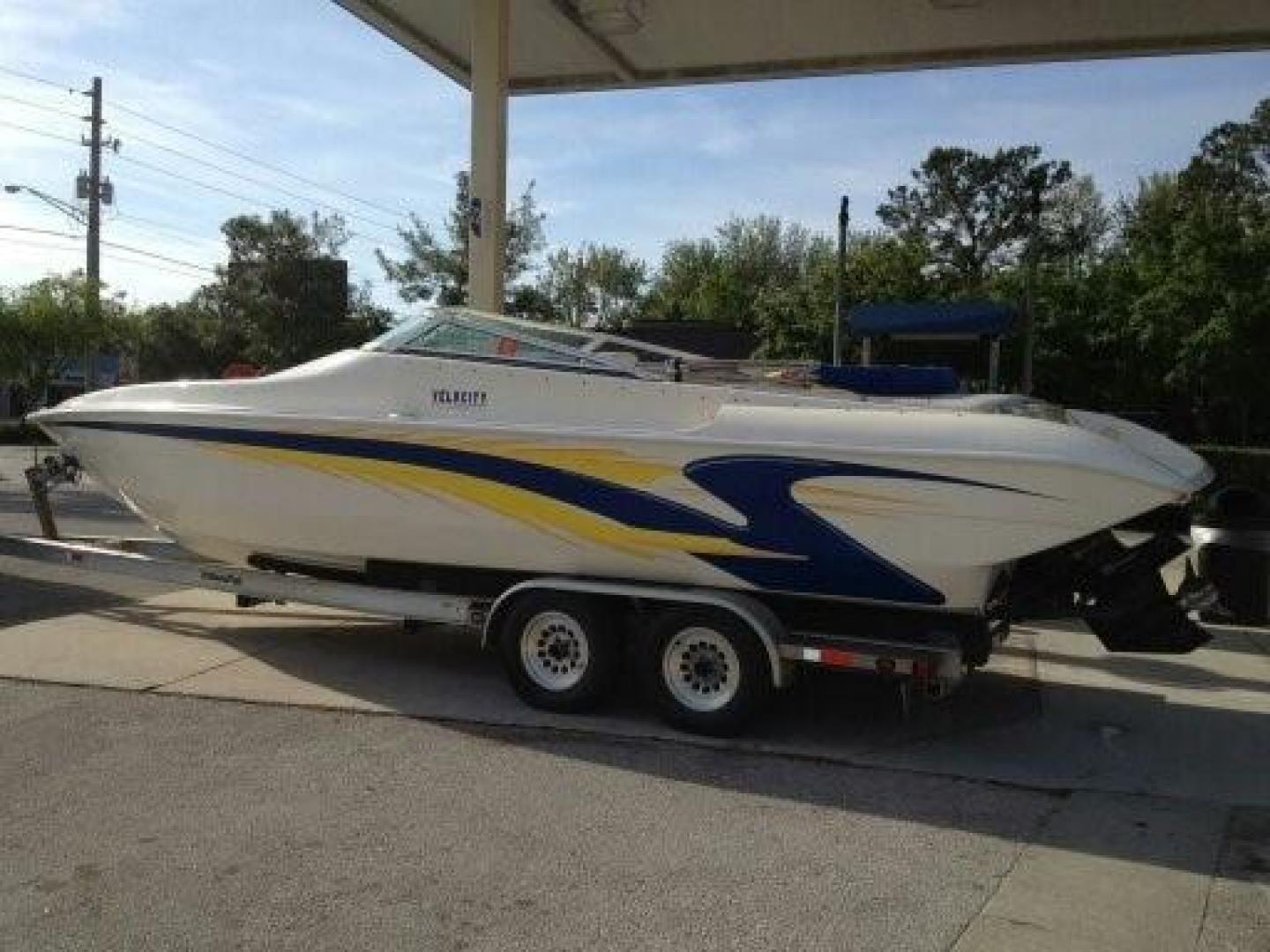 2005 Velocity 290 Sport Cruiser
