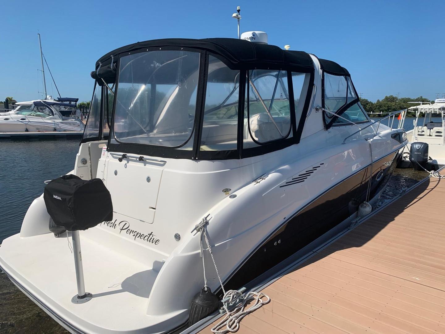 2008 Bayliner 340 Cruiser