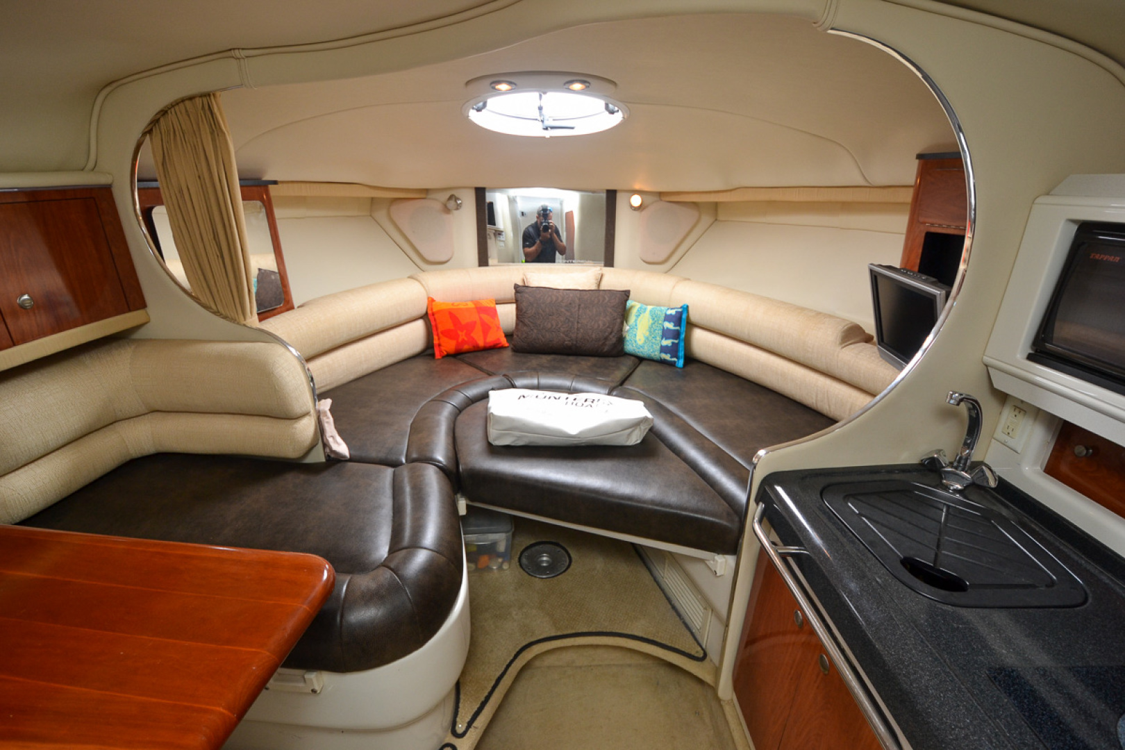 30' 2006 Monterey 302 CR | Tampa Yacht Sales