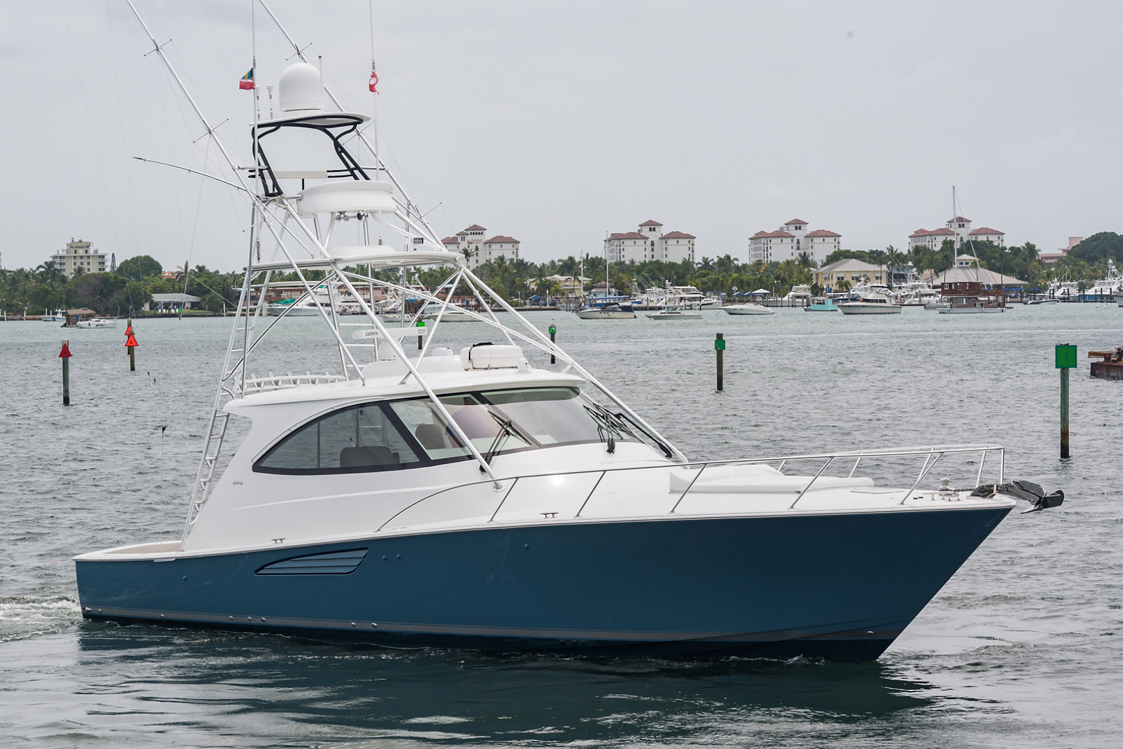 2018 Viking 52 Sport Tower Yacht For Sale | Five Cays | SI Yachts