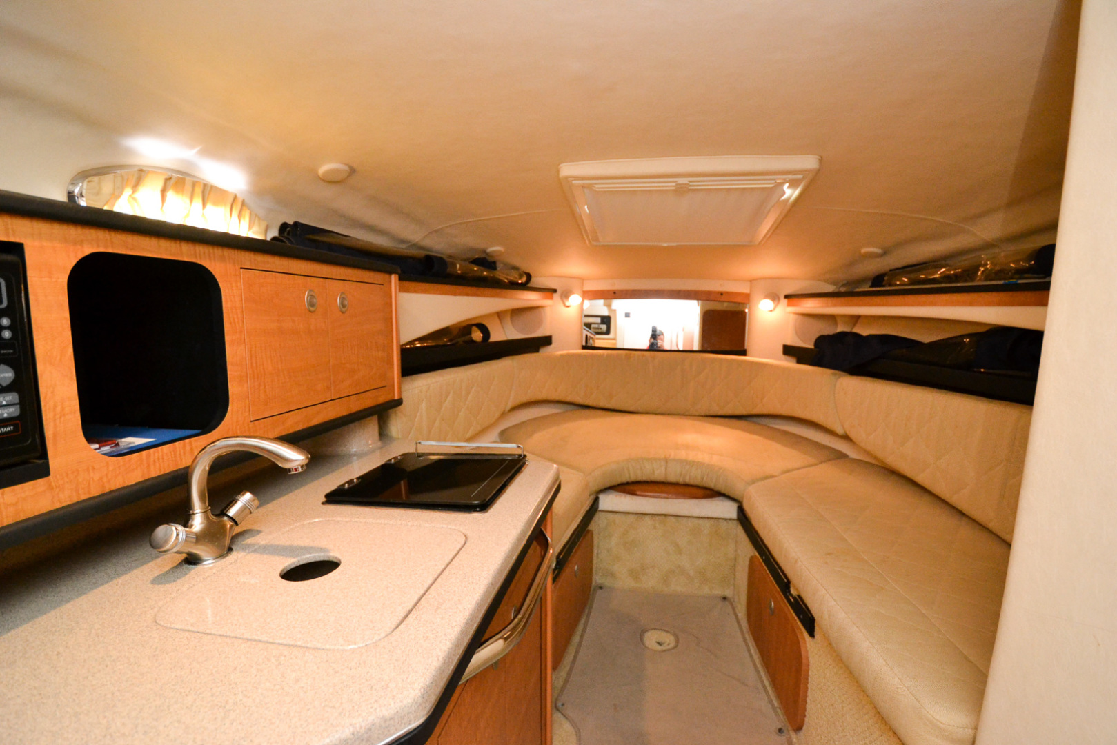 28' 2006 Sea Ray 260 Sundancer | Tampa Yacht Sales