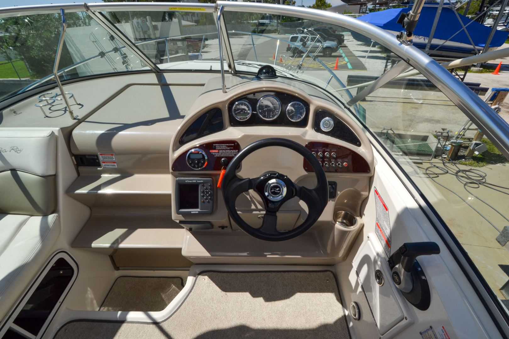 28' 2006 Sea Ray 260 Sundancer | Tampa Yacht Sales