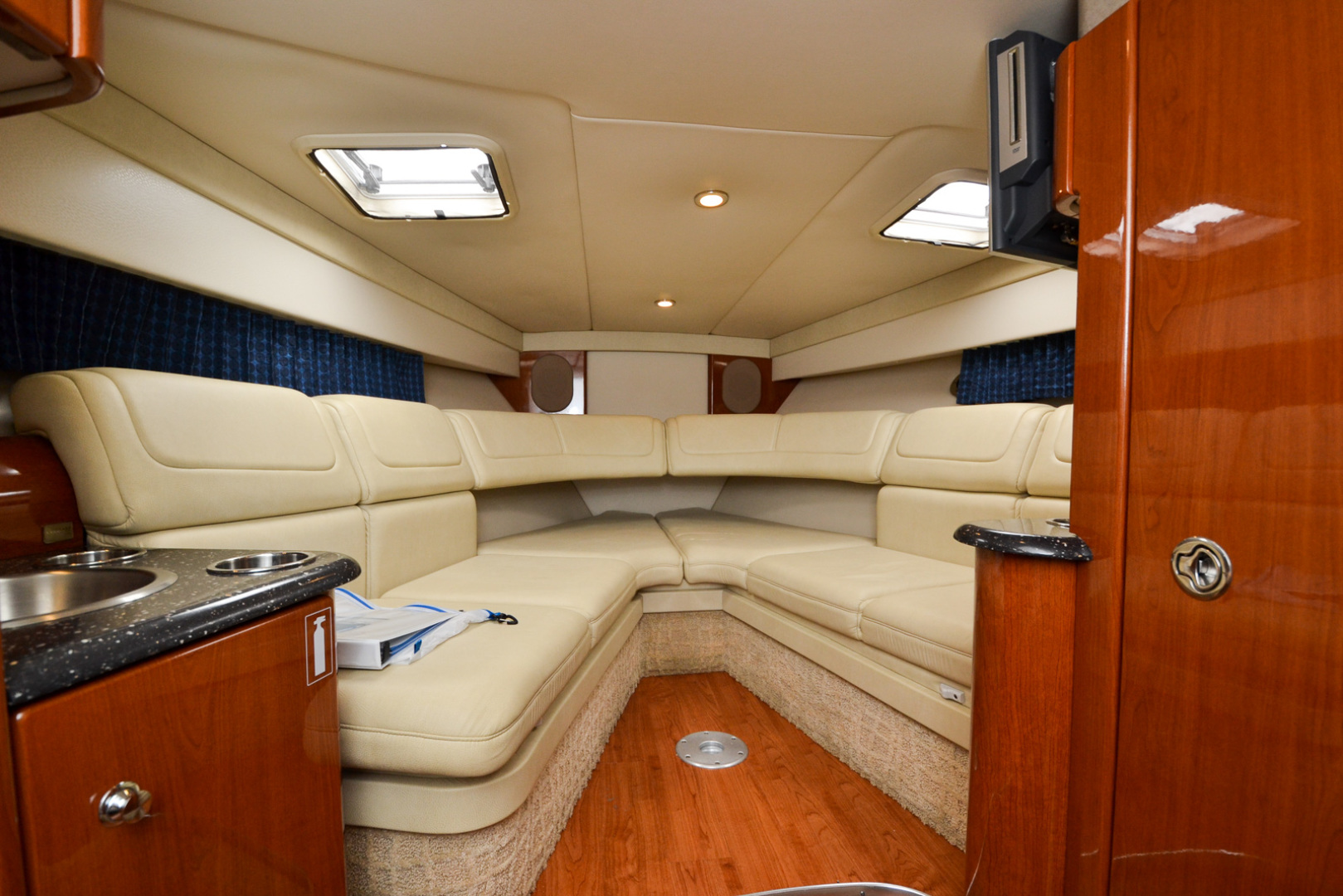 31' 2007 Formula 310 SS | Tampa Yacht Sales