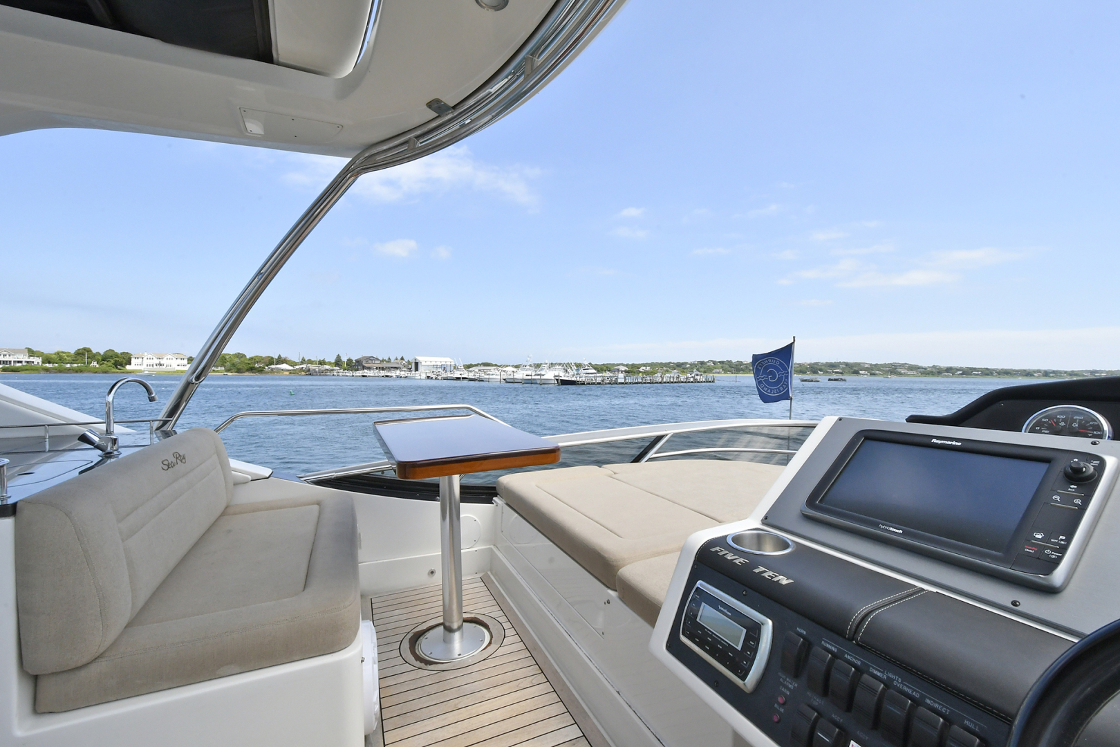 2014 Sea Ray 51 Flybridge Yacht For Sale | Seas The Day | SI Yachts