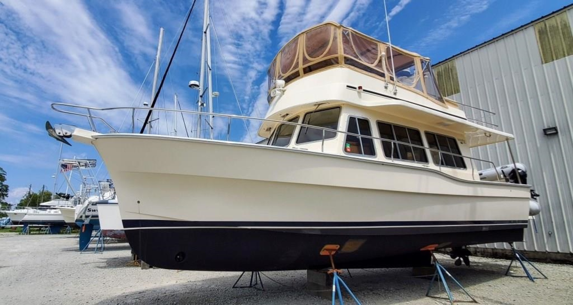 37' Mainship 400 for Sale | Trawlers | Nan Sea D 2768056 | Curtis ...