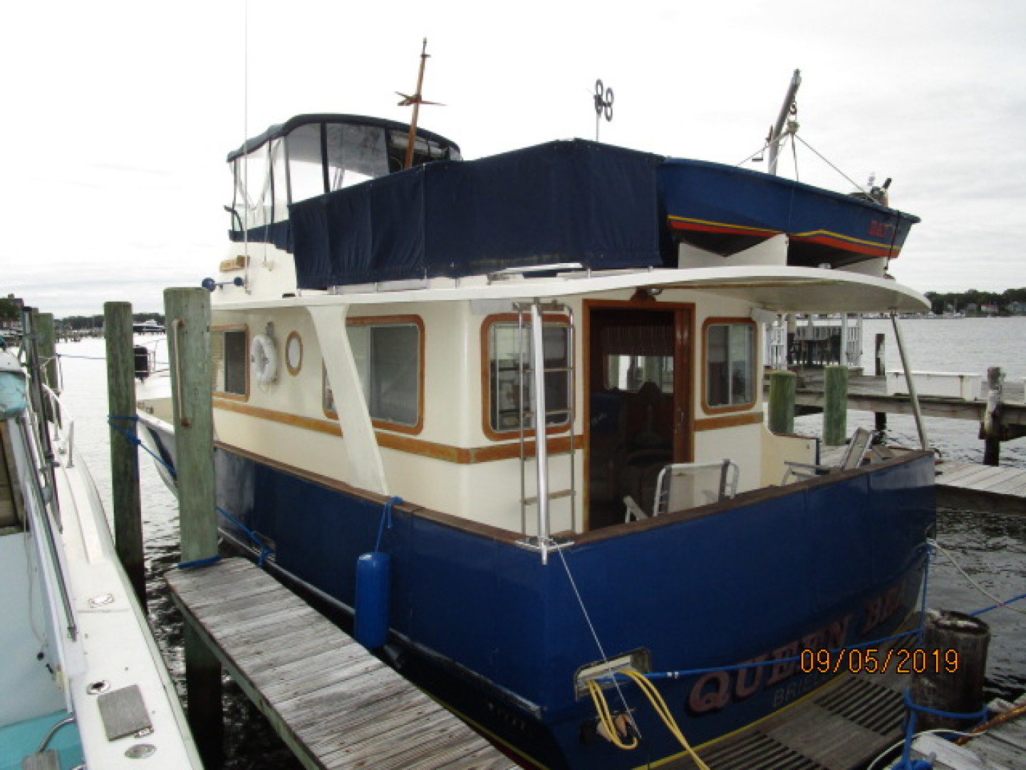 43' Pearson "43" Trawler for Sale | Motor Yachts | Queen Bea 2768234 | Curtis Stokes Yacht Brokerage