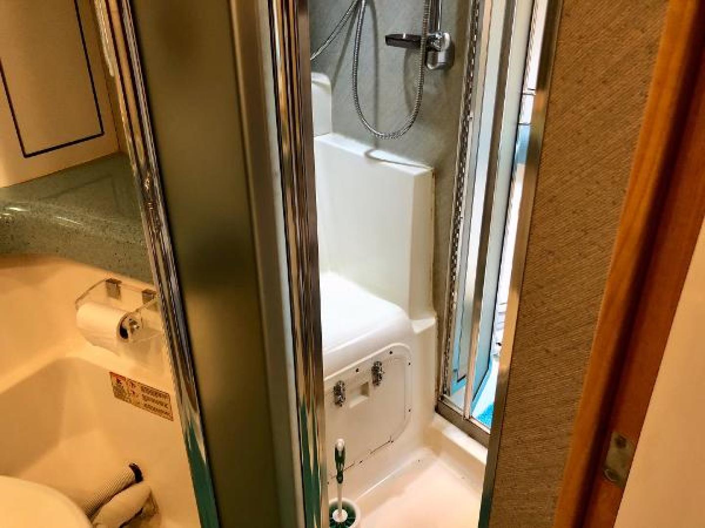 1991 Bayliner 4388 Motor Yacht 43' Yacht For Sale | NORDIC IV | Seattle ...