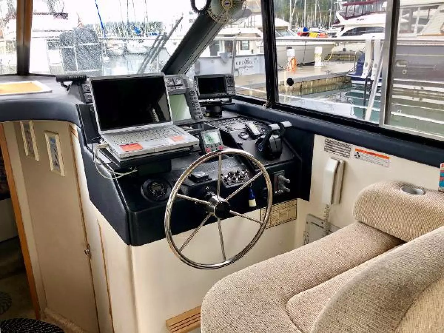1991 Bayliner 4388 Motor Yacht 43' Yacht For Sale | NORDIC IV | Seattle ...