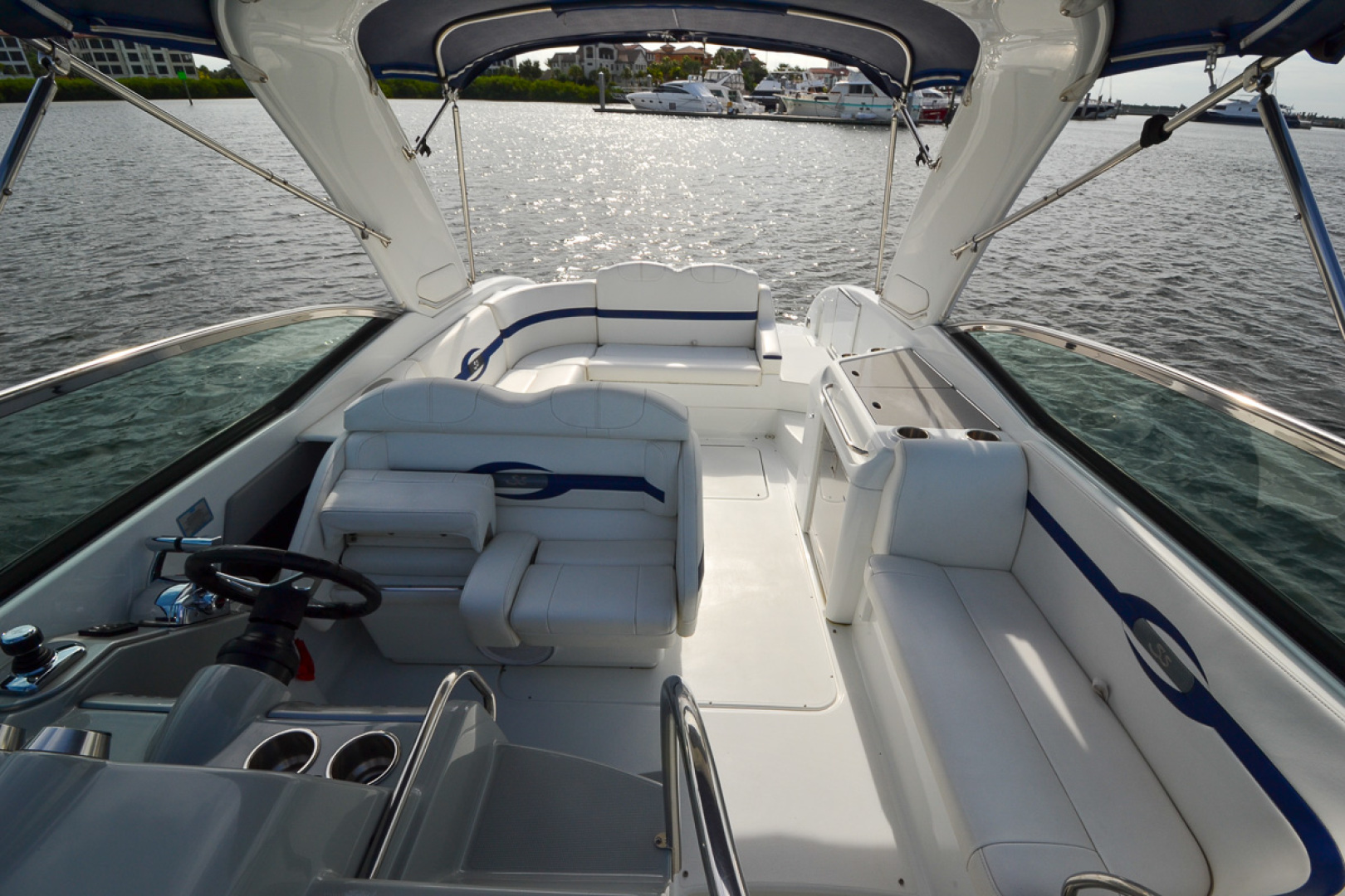 31' 2012 Formula 310 SS | Tampa Yacht Sales
