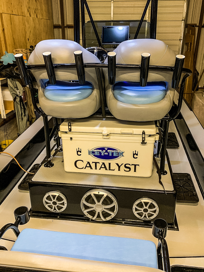 26' 2018 Catalyst 260 Catamaran | Tampa Yacht Sales