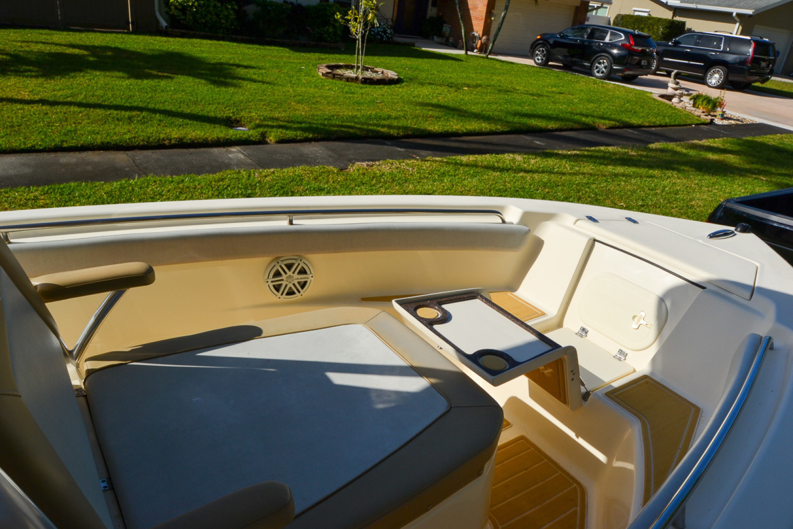 20' 2014 Scout 210 XSF | Tampa Yacht Sales