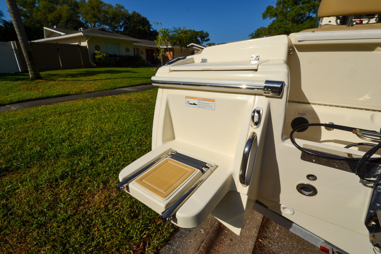 20' 2014 Scout 210 XSF | Tampa Yacht Sales