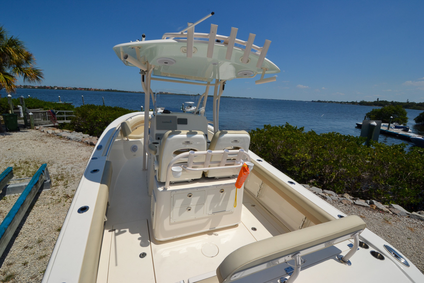 26' 2018 Cobia 261 cc | Tampa Yacht Sales