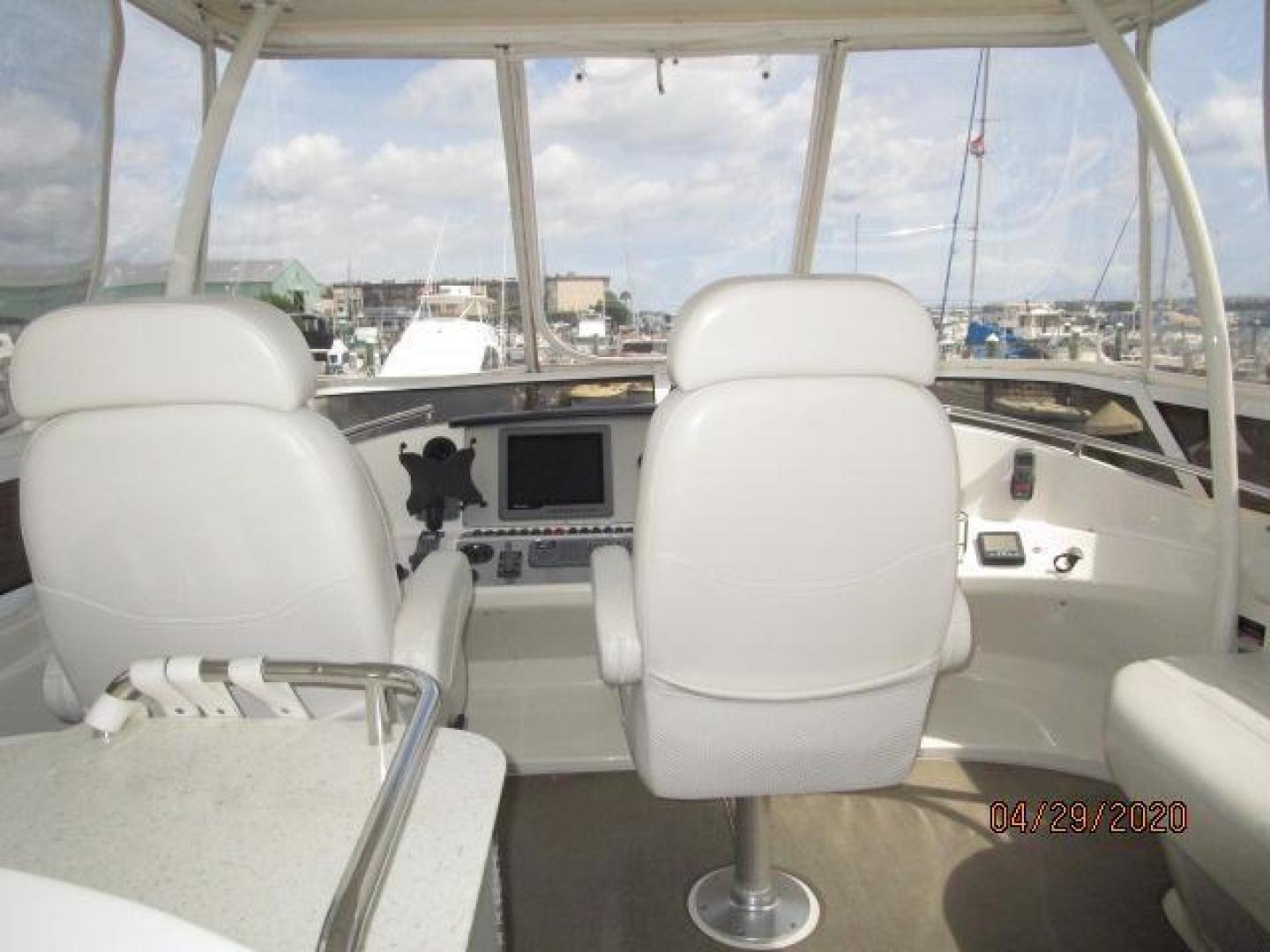 47' Carver "47" CPMY for Sale | Motor Yachts | Club Ed 2772181 | Curtis ...