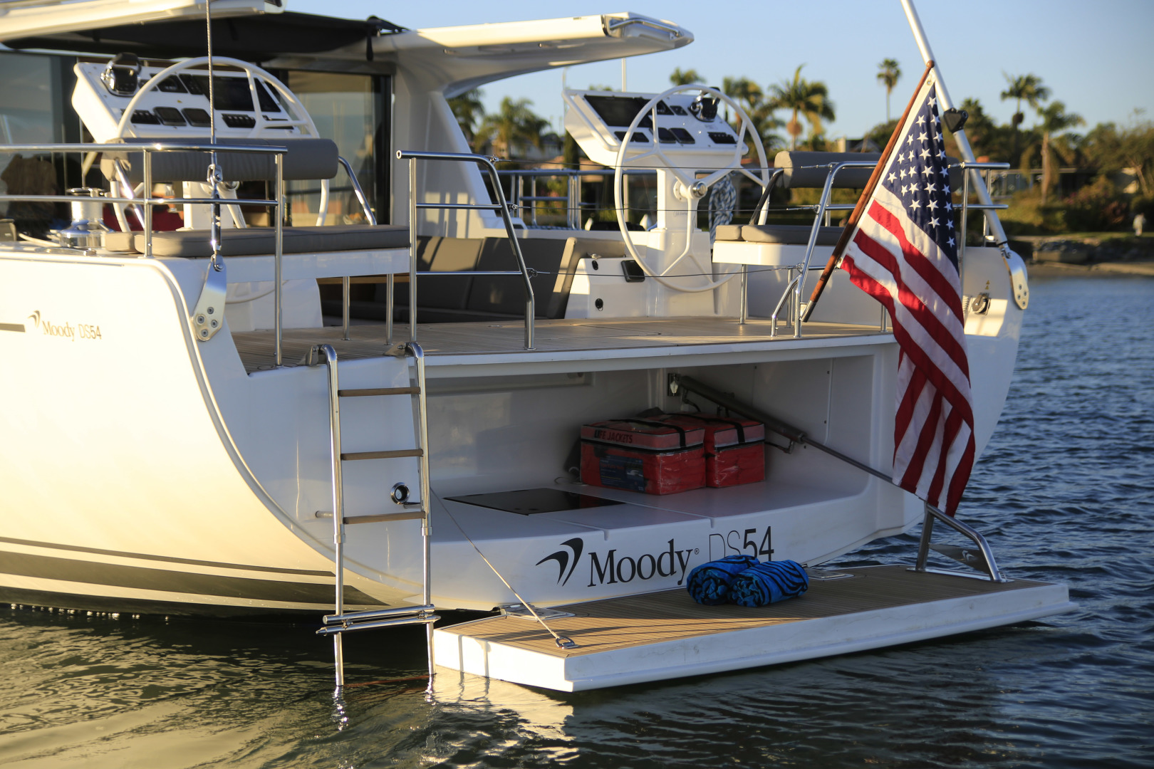 2016 Moody 54 Deck Saloon 56' Yacht For Sale | YVONNE LOUISE | Seattle ...