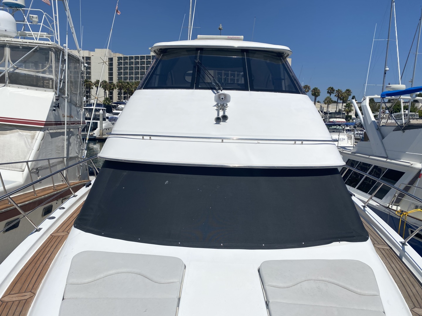 2000 Carver 506 Motor Yacht 52' Yacht For Sale | BOBBY MCGEE | Seattle ...