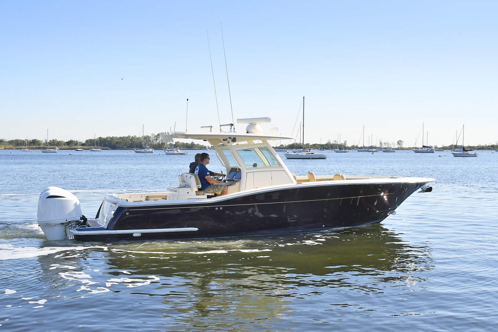 2016 Scout 32 Center Console Yacht For Sale | SI Yachts